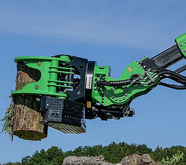 Albach Tilt-Grapple Saw | Scanbalt Crane